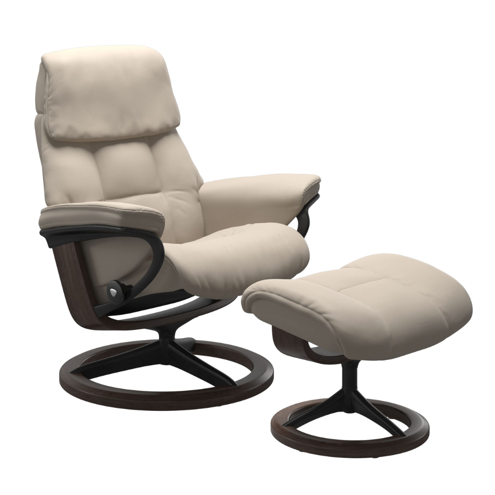 Sillón Stressless® Ruby Plus System™ con pouf y base Classic | Sidivani