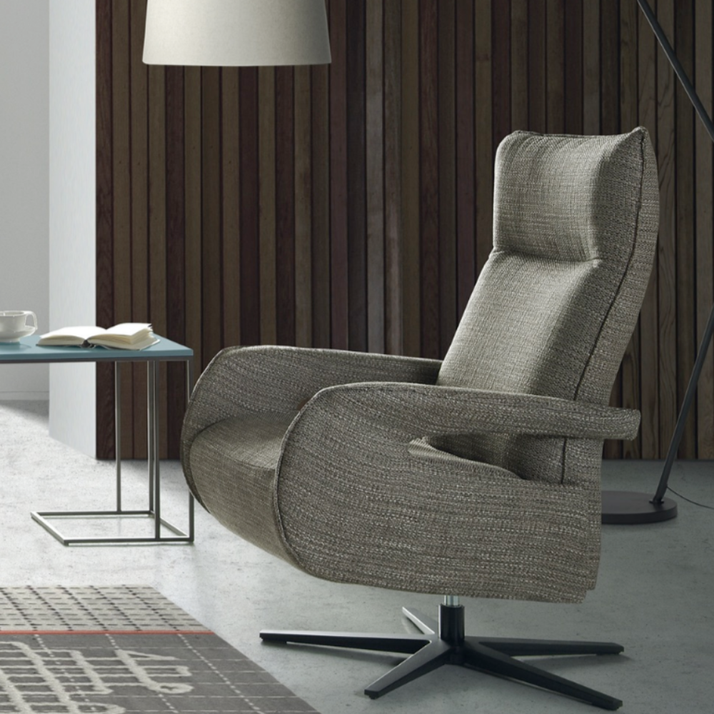 Butaca giratoria de diseño con sistema relax manual modelo MAGGIE ...